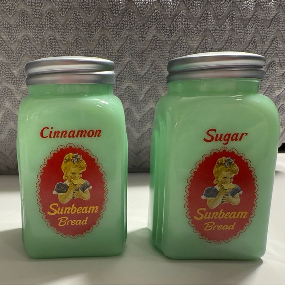 Sunbeam | Kitchen | New Jadeite Sunbeam Green Glass Jars Cinnamon Sugar ...